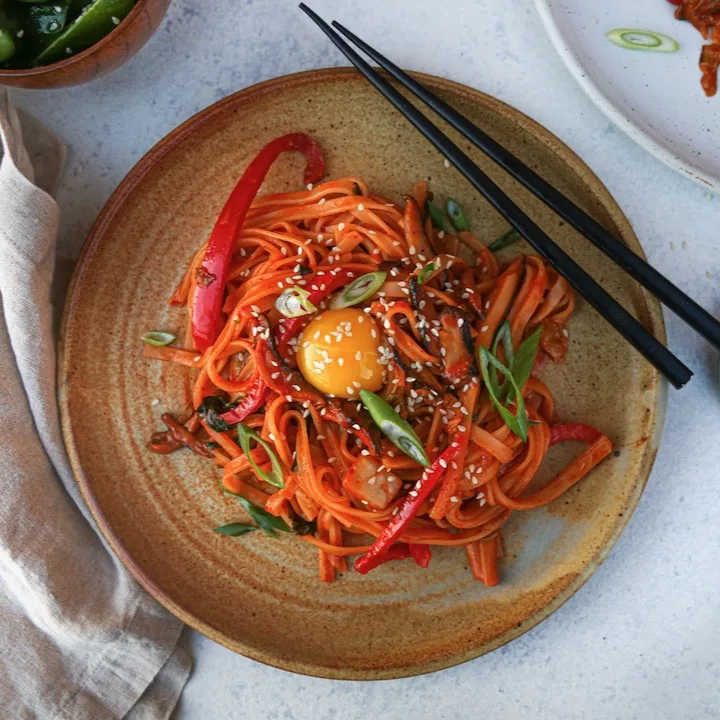 Quick Kimchi Noodles Recipe | FreshDirect